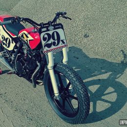 Une série de Honda XLR 600 de dirt track ? On signe où, Breizh Coast ...