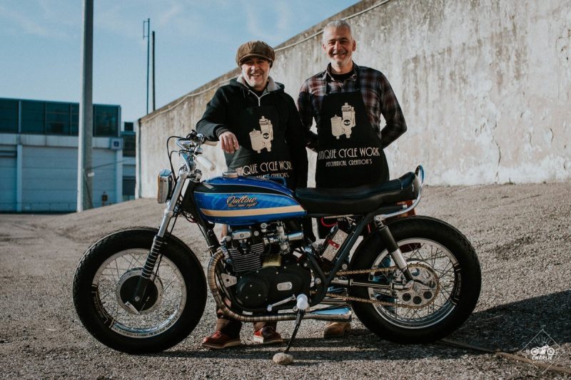 Kawasaki Z400 custom : bravissimo Unique Cycle Work ! - Un pneu dans la ...